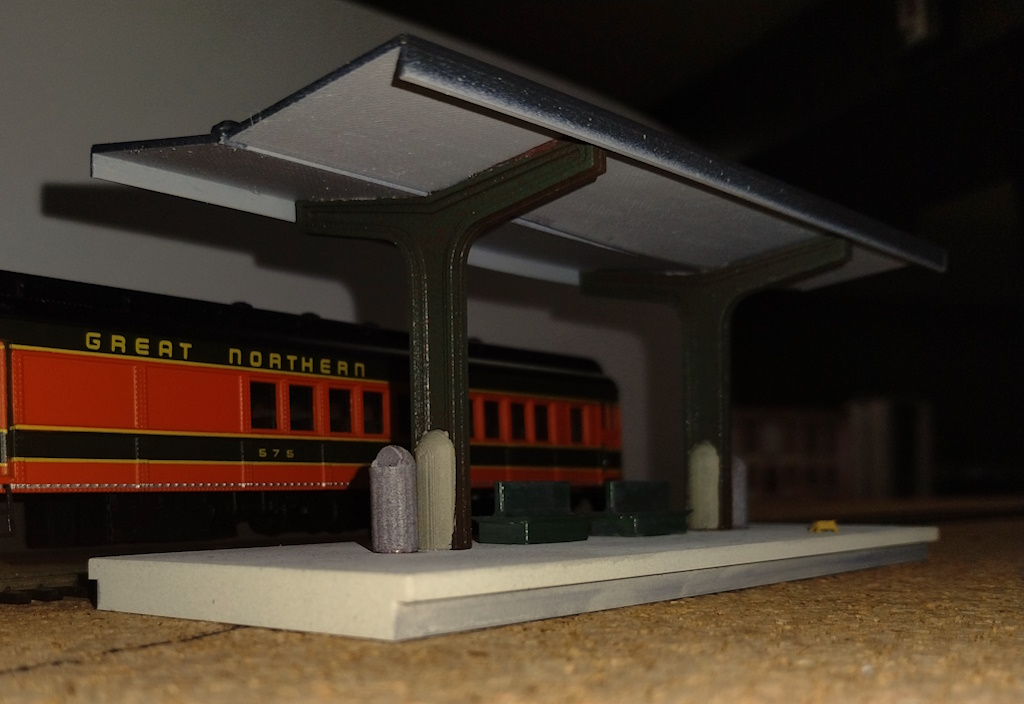 RR Craftsman Store. Covered Station Platform, 2 x 50-foot - HO Scale